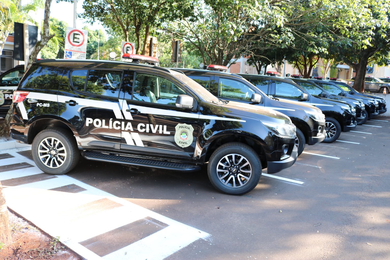 SINPOL-MS Polícia Civil resgata vítima de cárcere e prende suspeito em ... SINPOL-MS Polícia Civil resgata vítima de cárcere e prende suspeito em ...
